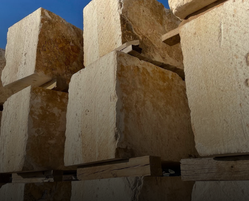 Retaining Wall Limestone Supply - Austin Block Company